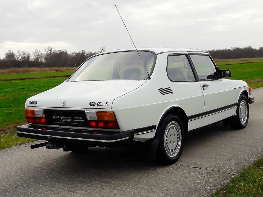 SAAB 99 GL 5 Speed. Rijden met een glimlach. – Auto Motor Klassiek ...