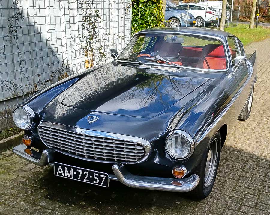 Volvo P 1800 Coupé (1964): Oogstrelende Volvo voor Joost – Auto Motor ...