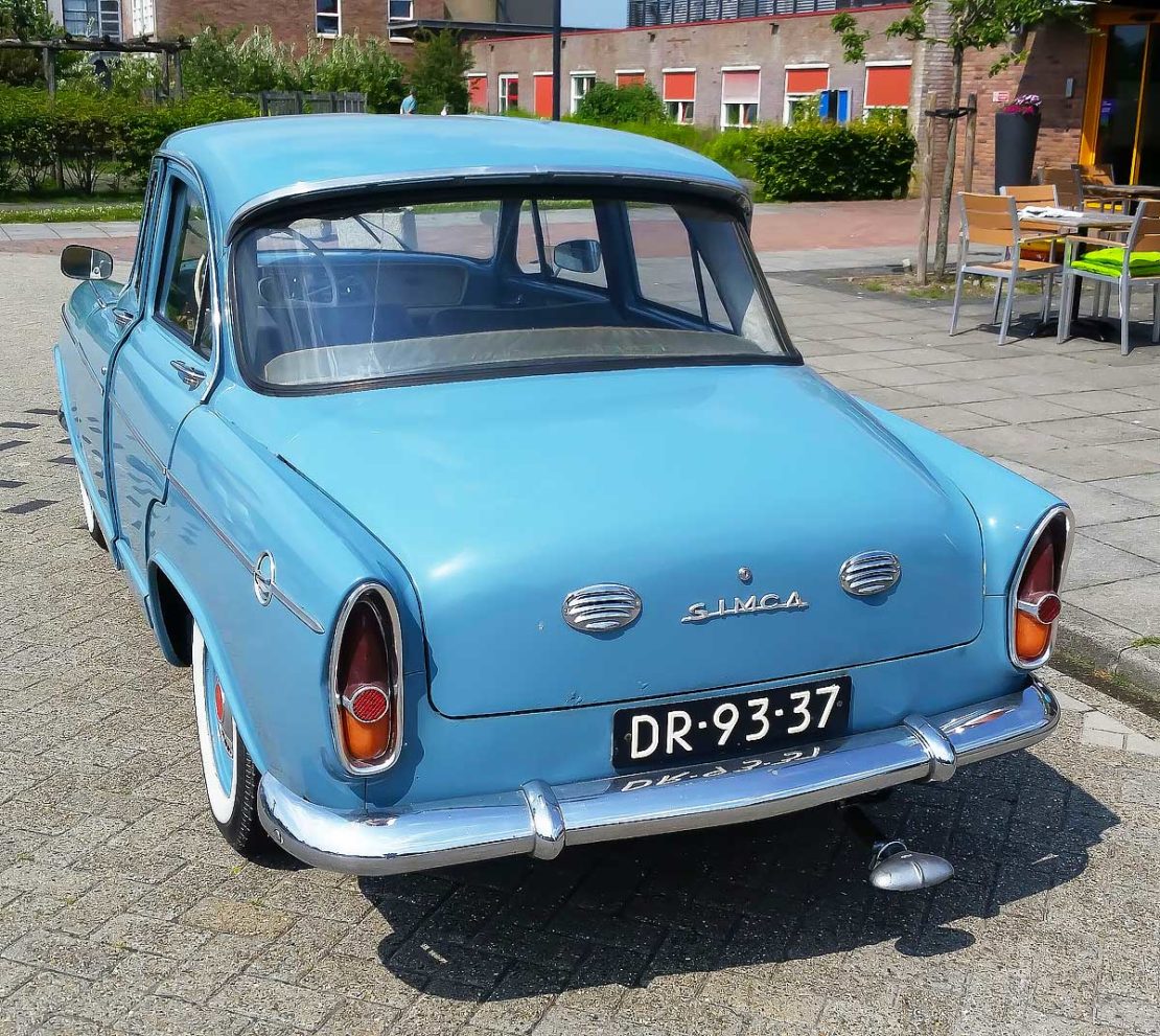 Simca Aronde Etoile uit 1961 van Theo. Een stijlvol model. – Auto Motor ...