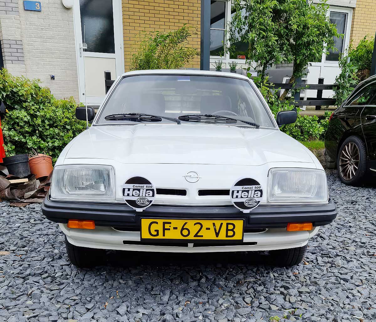 Opel Manta CC (Combi Coupé) uit 1980 – 'Grosse Fahrfreude' voor Jaap ...