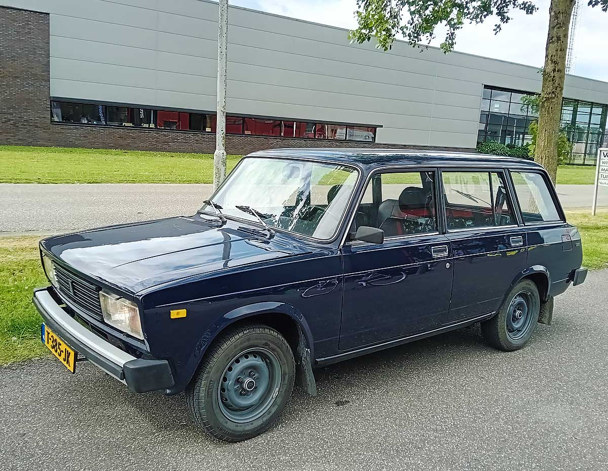 LADA 1500 Stationcar (1991). Ruimtewinner – Auto Motor Klassiek ...