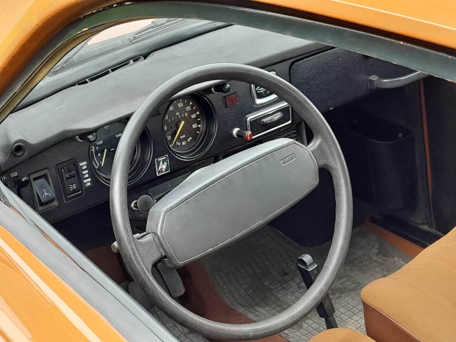 De Saab 96 GL V4 Super. Hij komt. Hij komt. – Auto Motor Klassiek ...