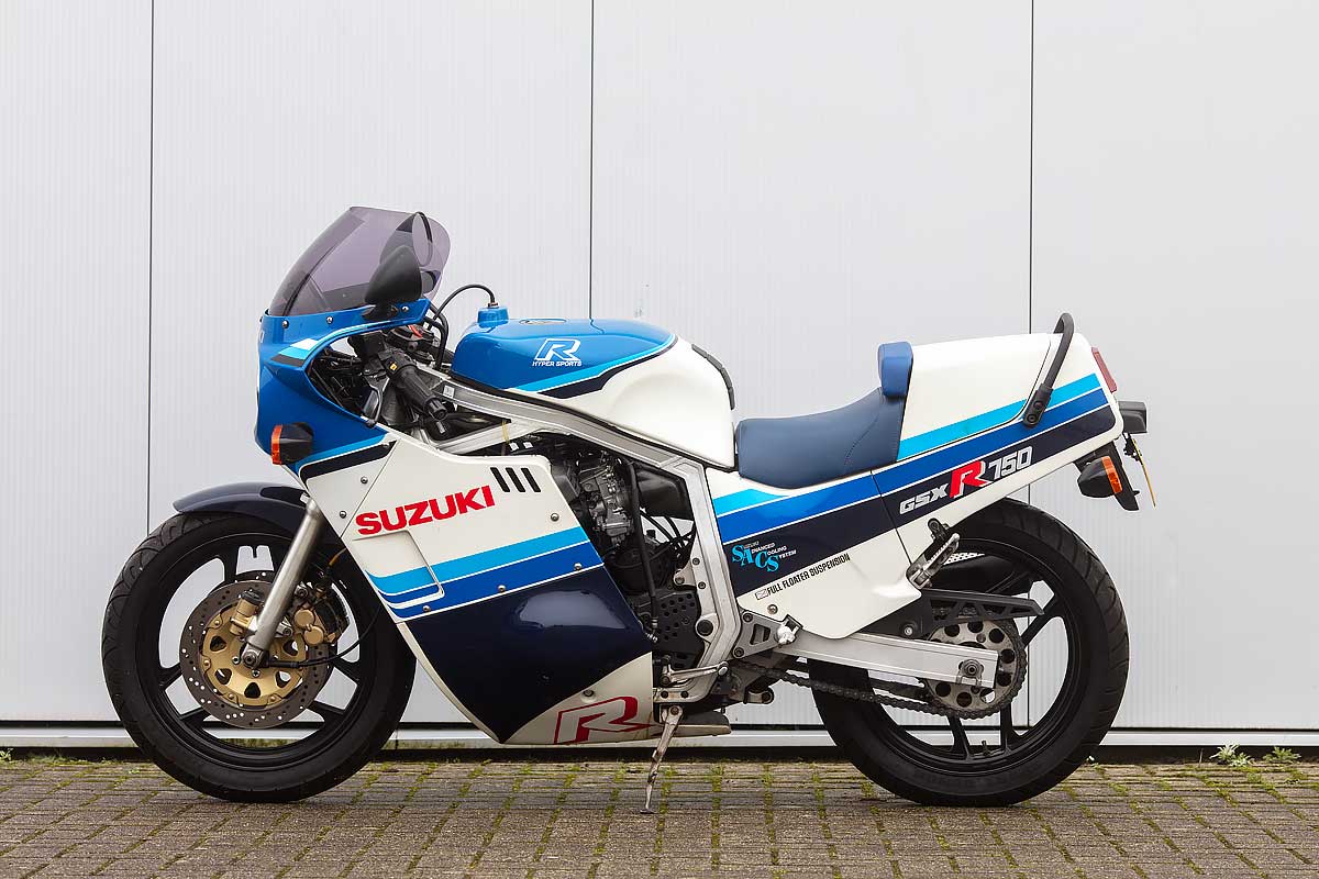 Suzuki GSX-R750 – revolutionaire superbike 1985 – Auto Motor Klassiek ...