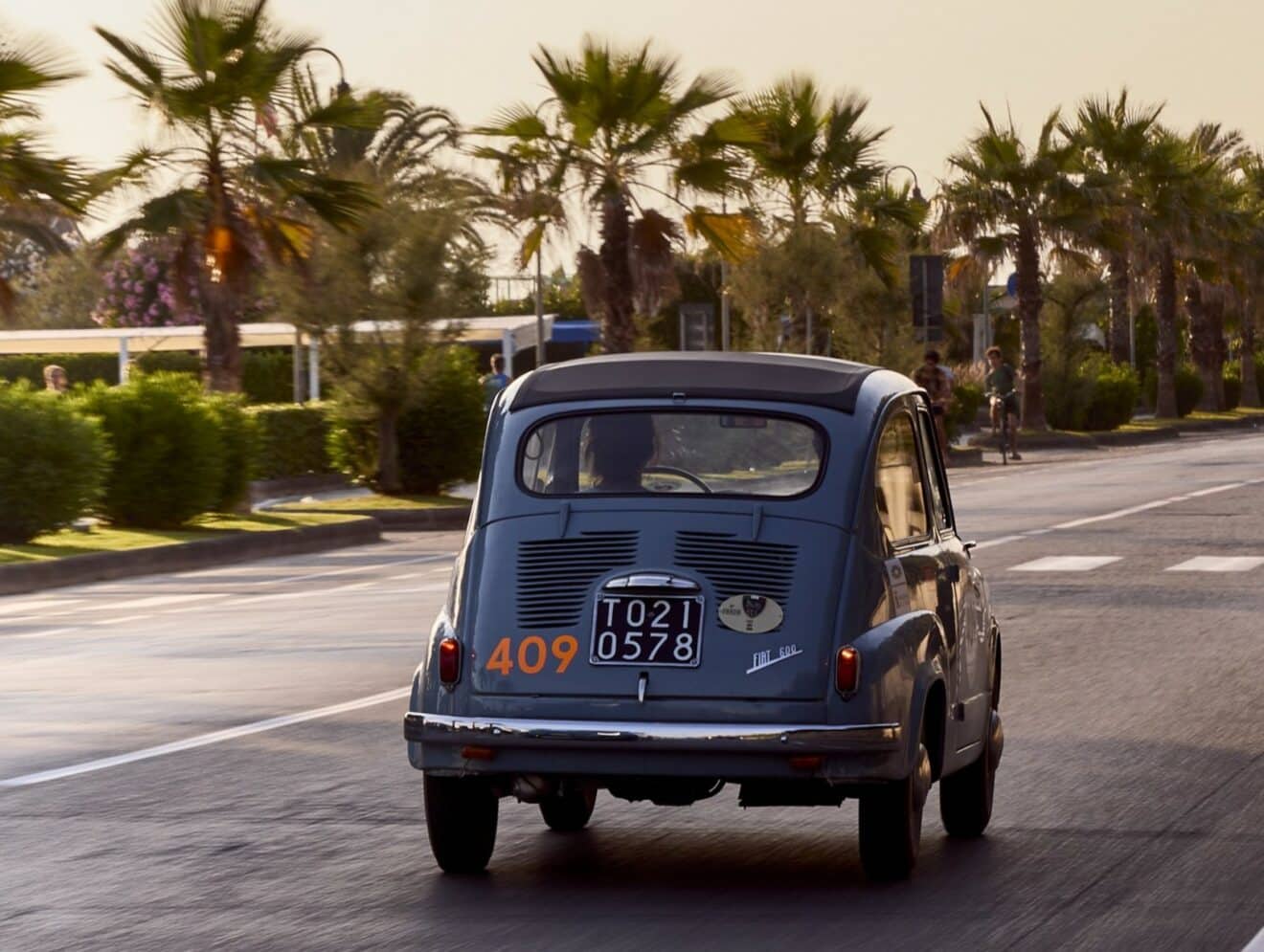 Fiat 600. Zeventig jaar. Deel 1: ontwikkeling en introductie – Auto ...