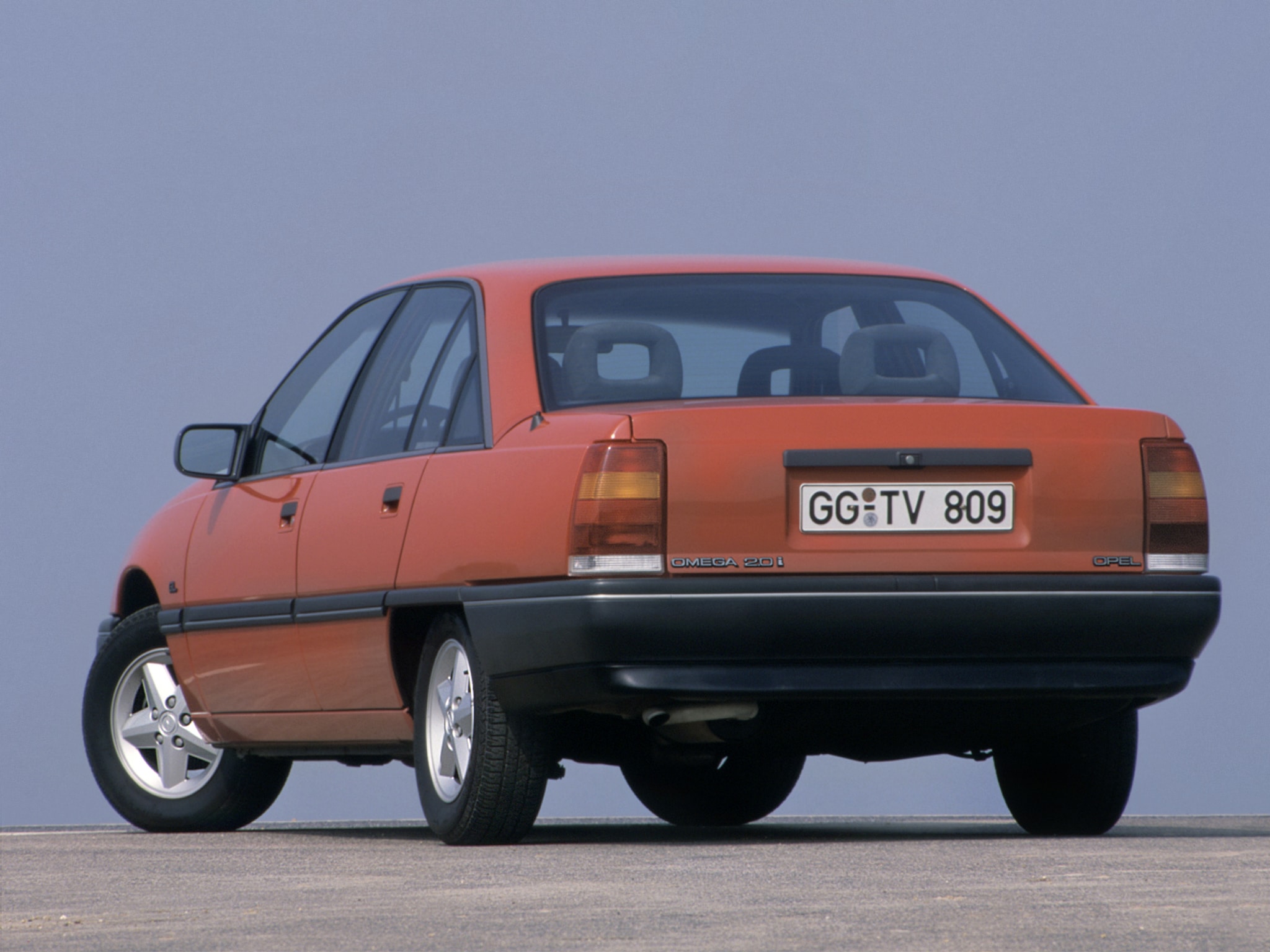Forty years of the Opel Omega A: the large Opel of a new era – Auto ...