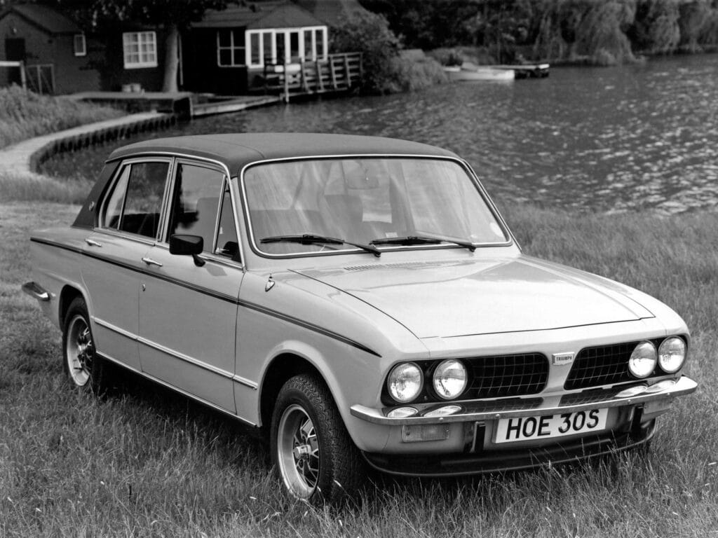 De Triumph Slant-Four motor. – Auto Motor Klassiek – tijdschrift over ...
